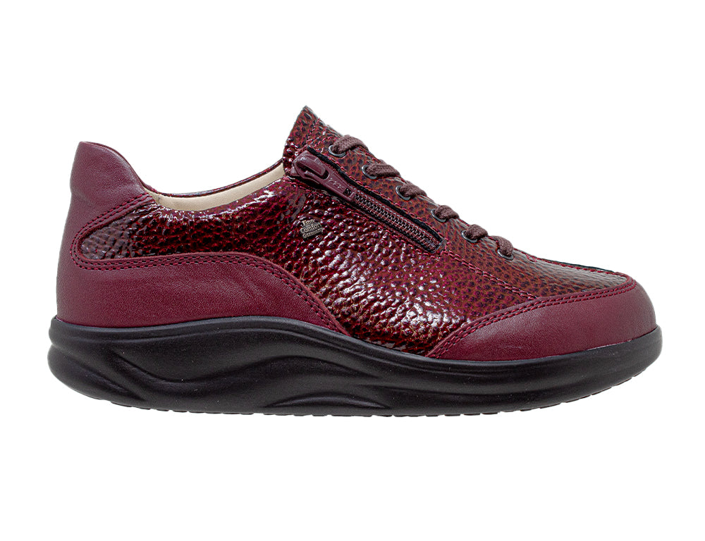 Womens Red Wine Stable Rocker Otaru Shoe at ShoeMed